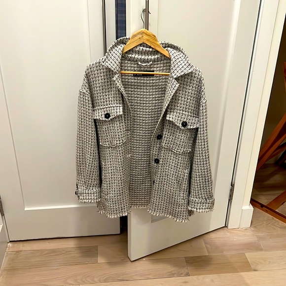 Zara | Jackets & Coats | Chanel Style Oversized Shacket From Zara ...